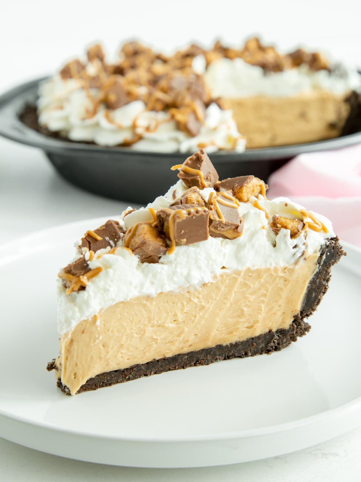 Cookies and Cream Cupcakes - Cake Me Home Tonight