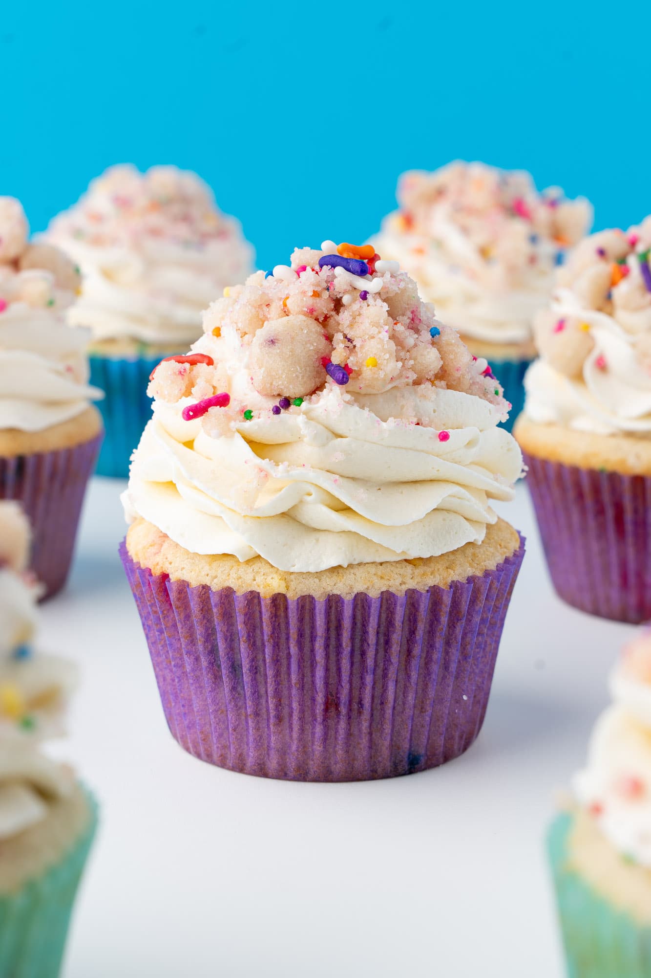 Birthday Cake Cupcakes - Cake Me Home Tonight